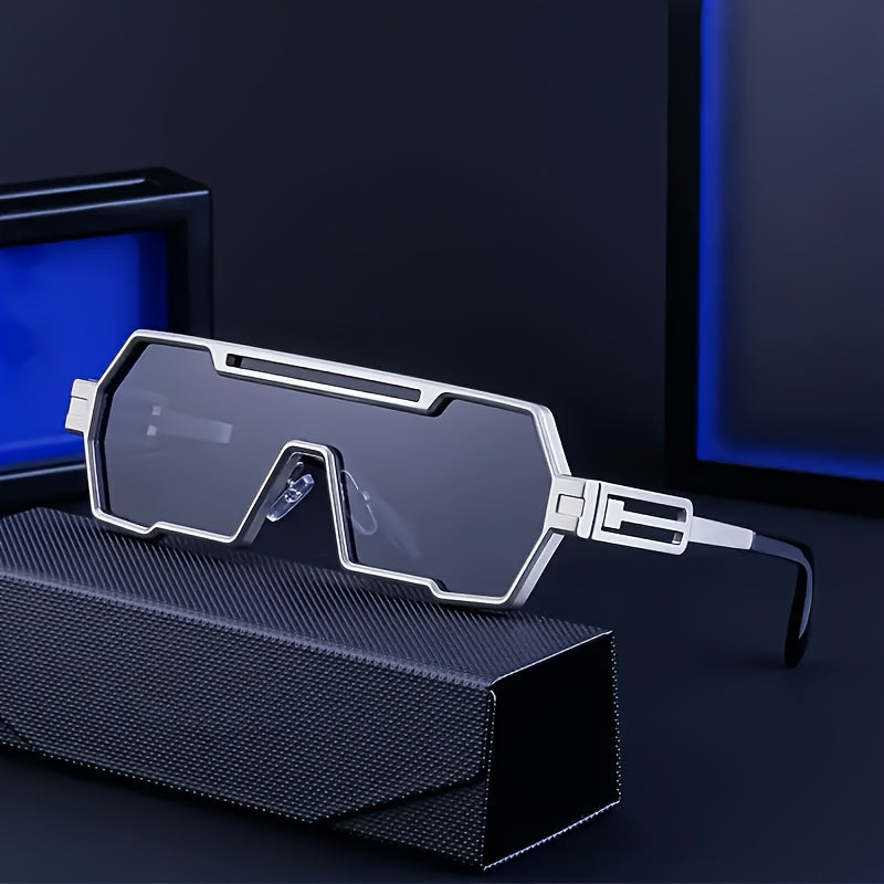 Titan-Edge Apex Predator – Grayson Grant