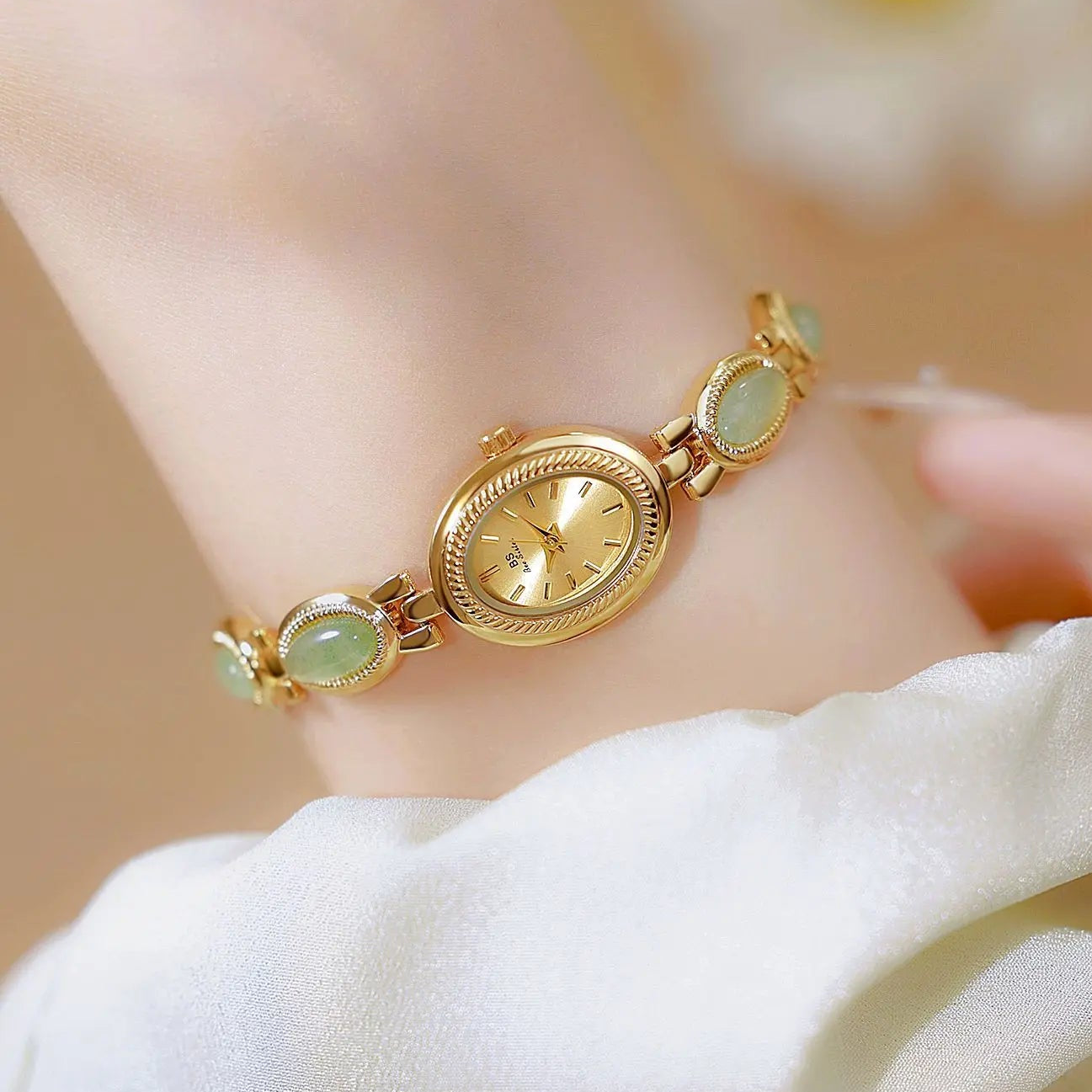 Arabella Timepiece – Grayson Grant